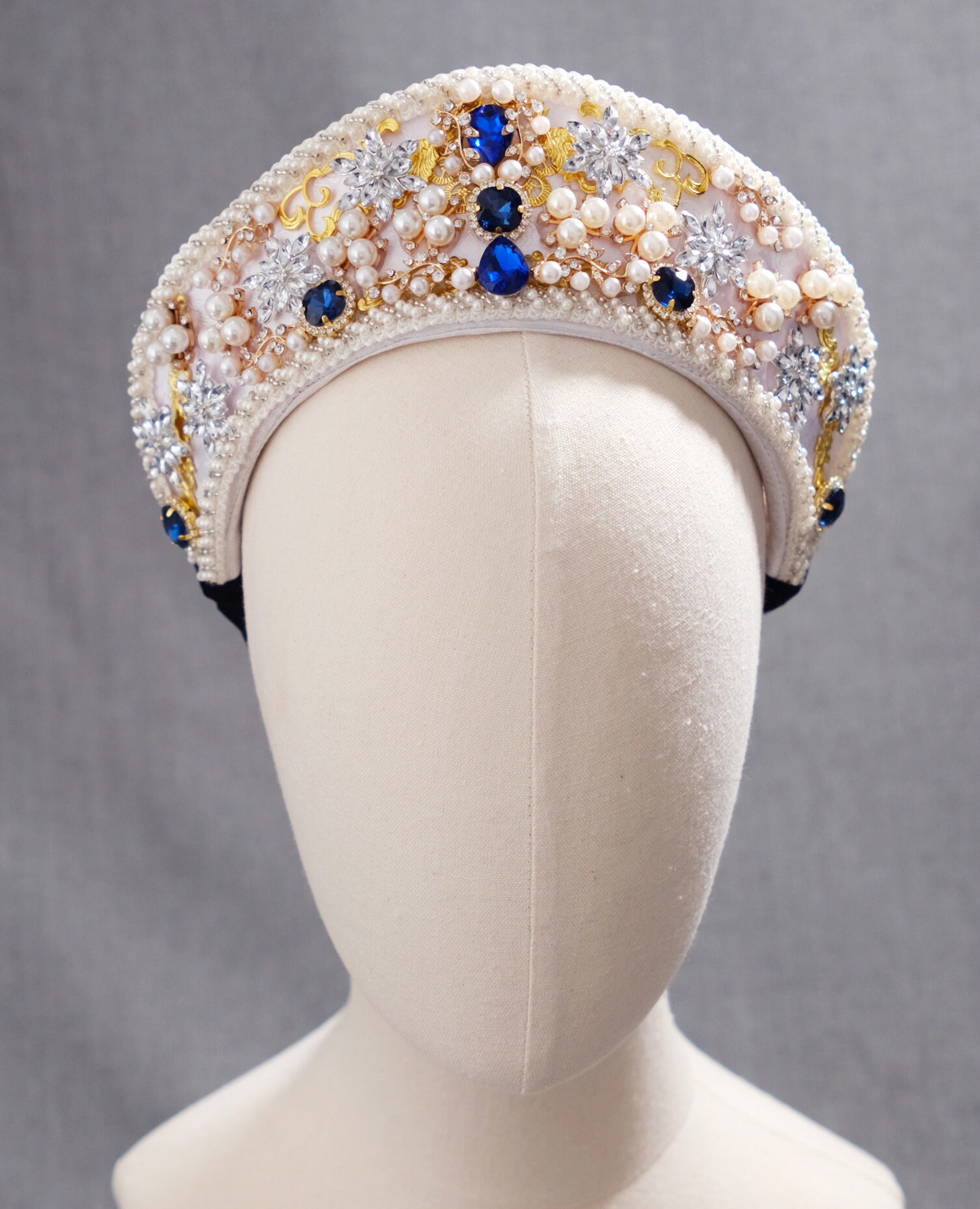 Lolita Tudor Crown White Blue Tiara Imperial Religious Queen Emperor ...