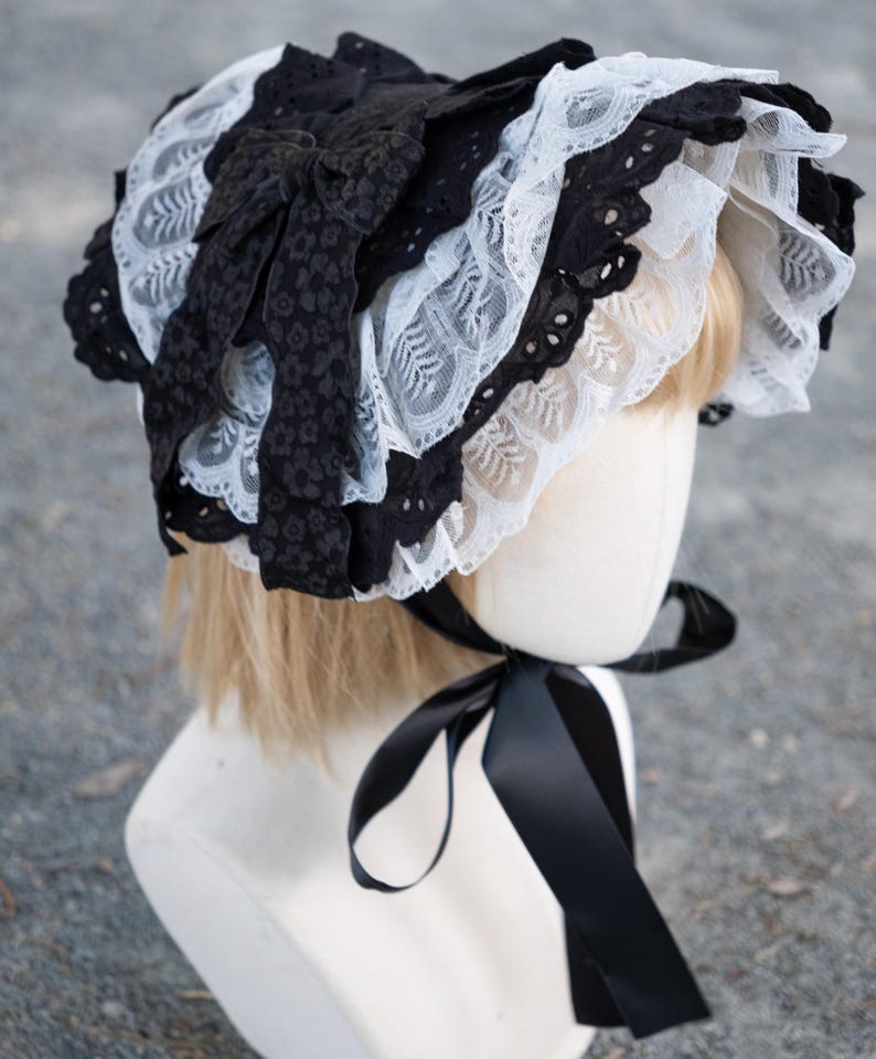 Victorian Flat Bonnet, Black and White, With Laces, Prairie ...