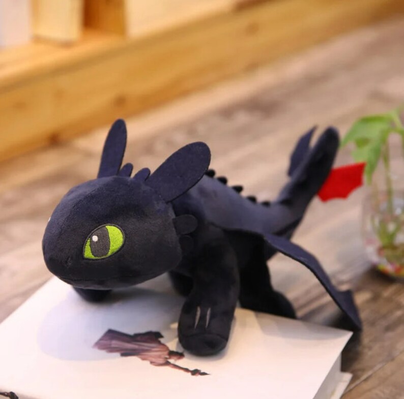 Toothless Dragon Car Accessory and Plush Toy With Waving Wings How to ...