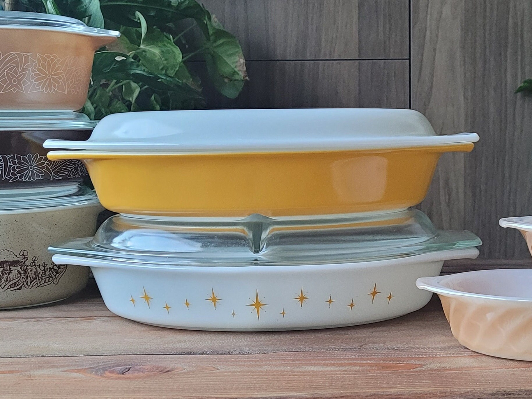 Vintage Pyrex Gold & Yellow sunflower Promotional atomic Starburst ...