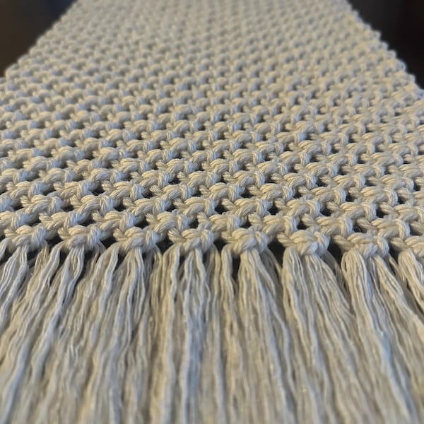 Macrame Table Runner - Etsy