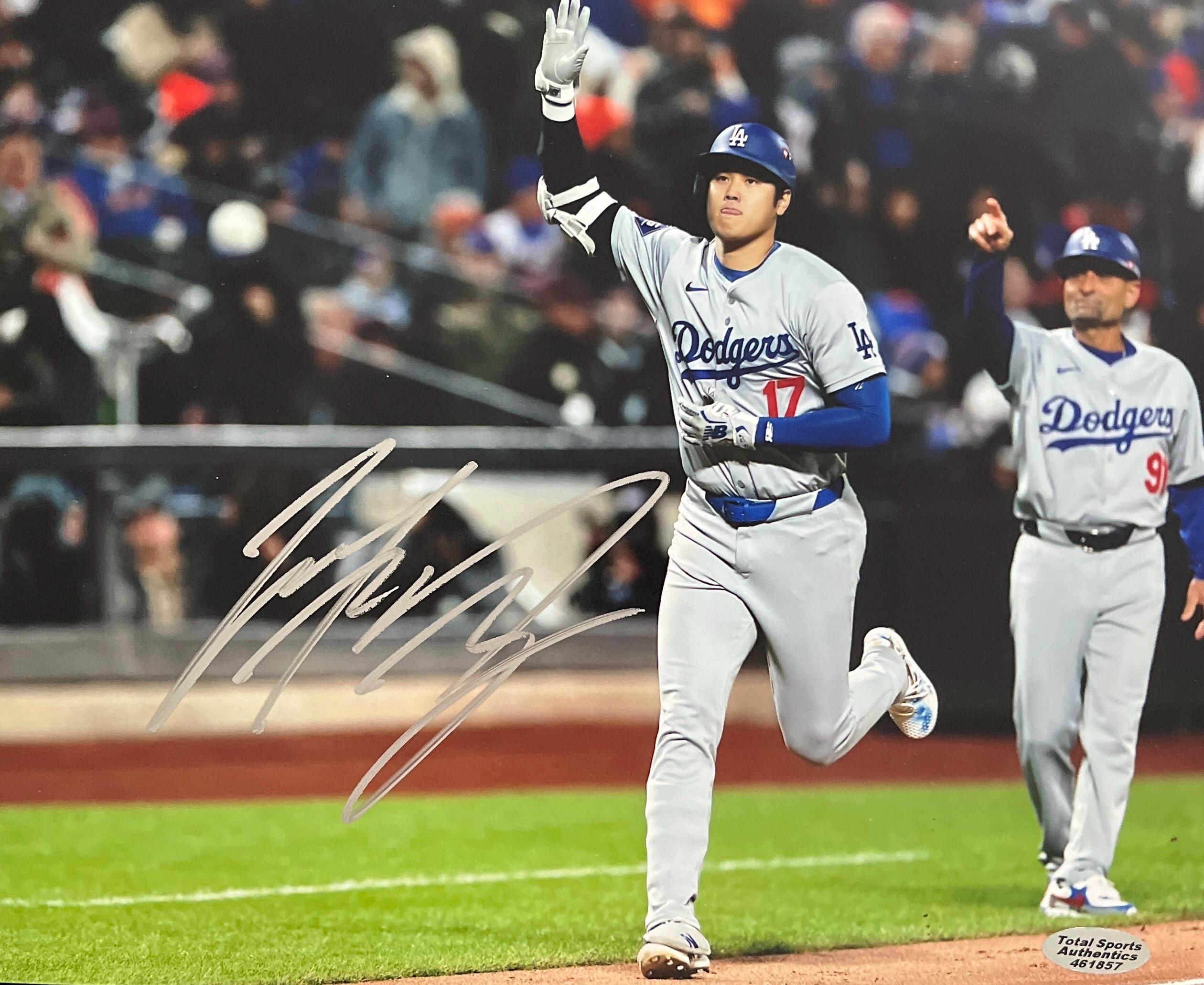 Shohei Ohtani Signed LA Dodgers Photo With COA - Etsy