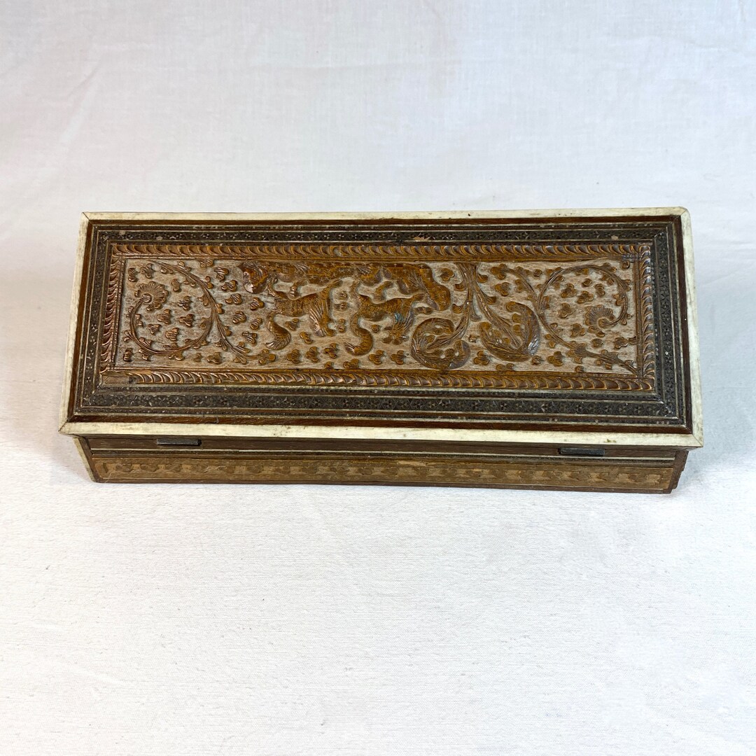 Antique Anglo Indian Mughal Carved Wooden Box Parsi Sadeli-ware Lidded ...