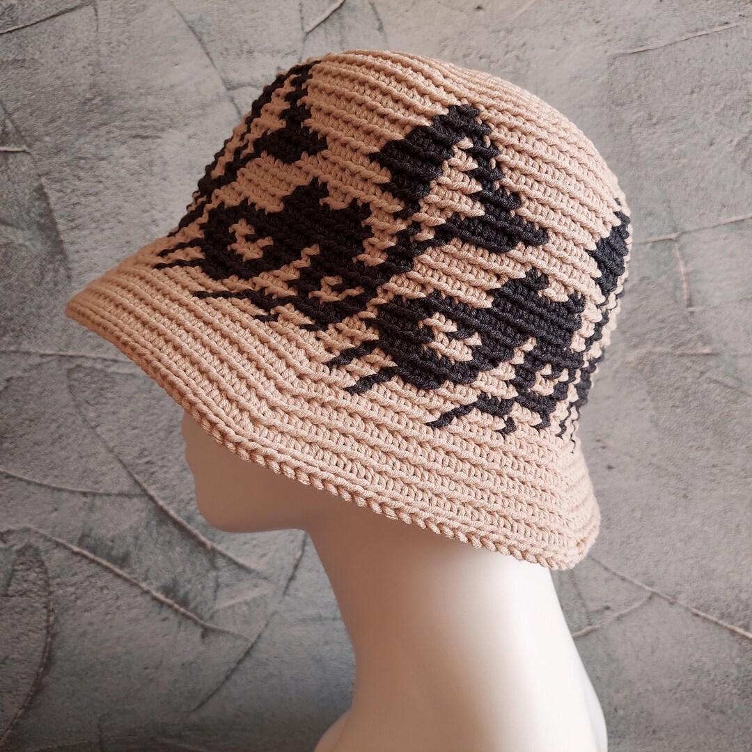 TAPESTRY CROCHET Bucket Sun Hat PATTERN: Two Color Cat Motif - Etsy ...