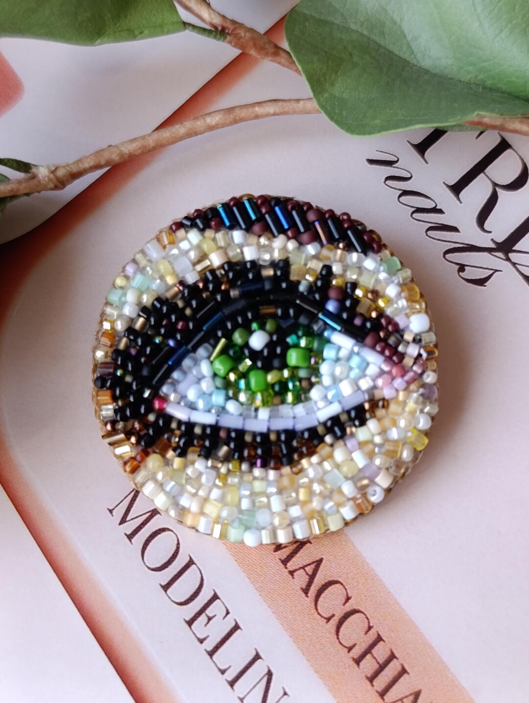 Beaded Eye Brooch: Emerald Green Amulet for Protection - Etsy