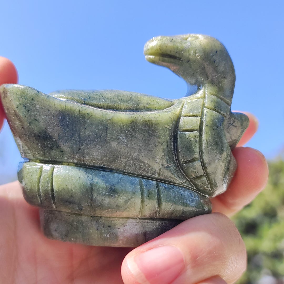 Natural Green Jade Snake Feng Shui Decor Crystal Beast Ape Statue Stone ...