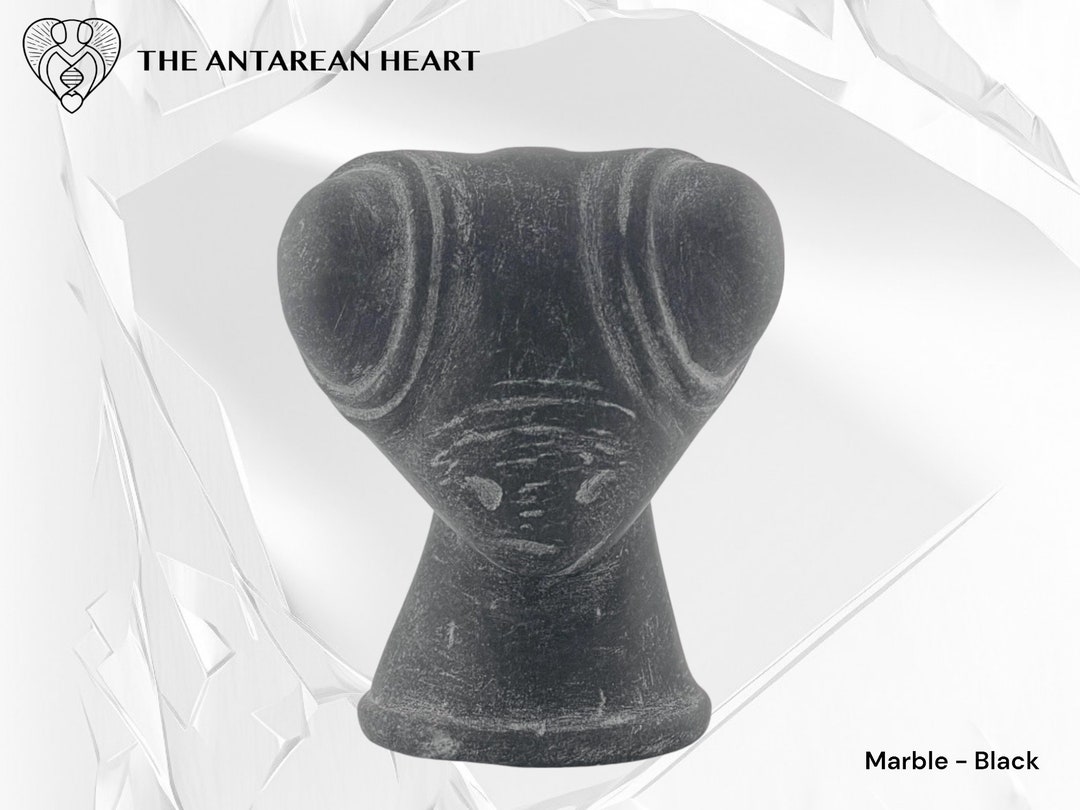 Praying Mantis Crystal Skull MARBLE - Etsy