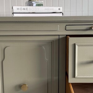 SOLD*** Drexel Buffet/console Table 3 Drawers With Pullout Serving Tray ...