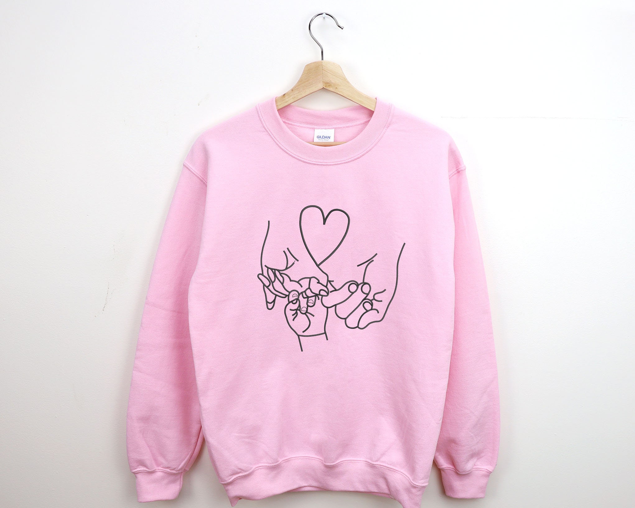 Mother Hand Embroidery Design, Cute Family Holding Hands Machine ...