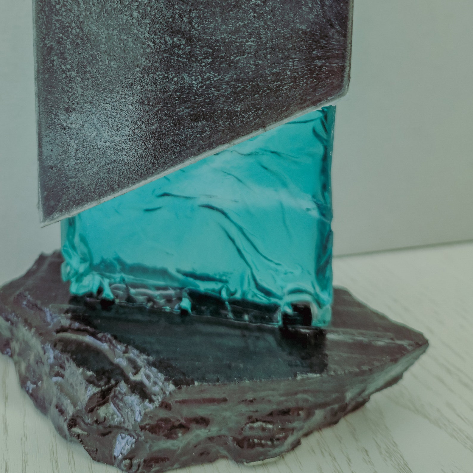 Blue Resin Art Deco Sculpture Wood & Stone Base Living Room Decor ...