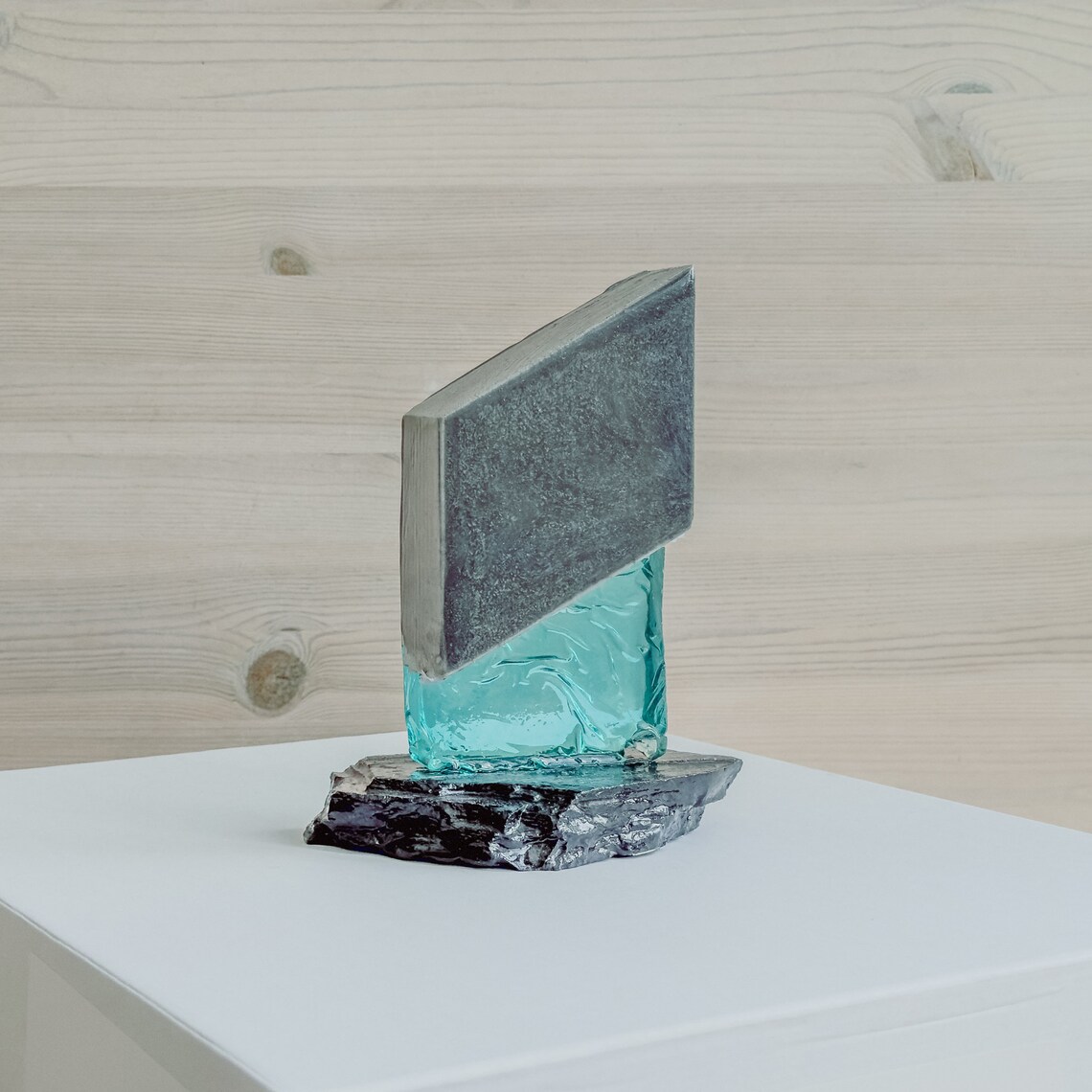 Blue Resin Art Deco Sculpture Wood & Stone Base Living Room Decor ...