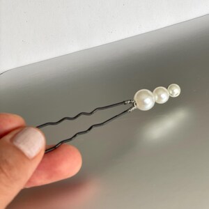 Minimalist Bridal Hair Pin With Pearls, Small Pearls Pin, Little Hair ...
