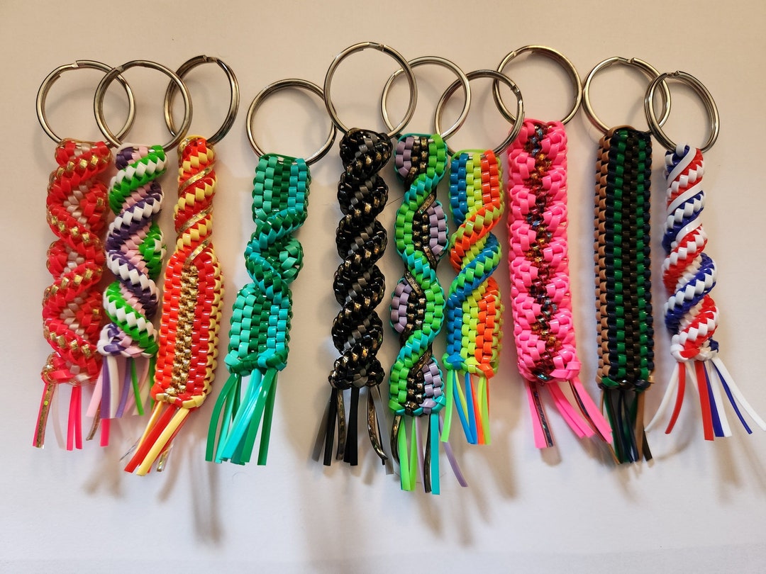Rexlace Boondoggle Plastic Lace Keychain Lot of 10 Keychains Pre Selected - Etsy