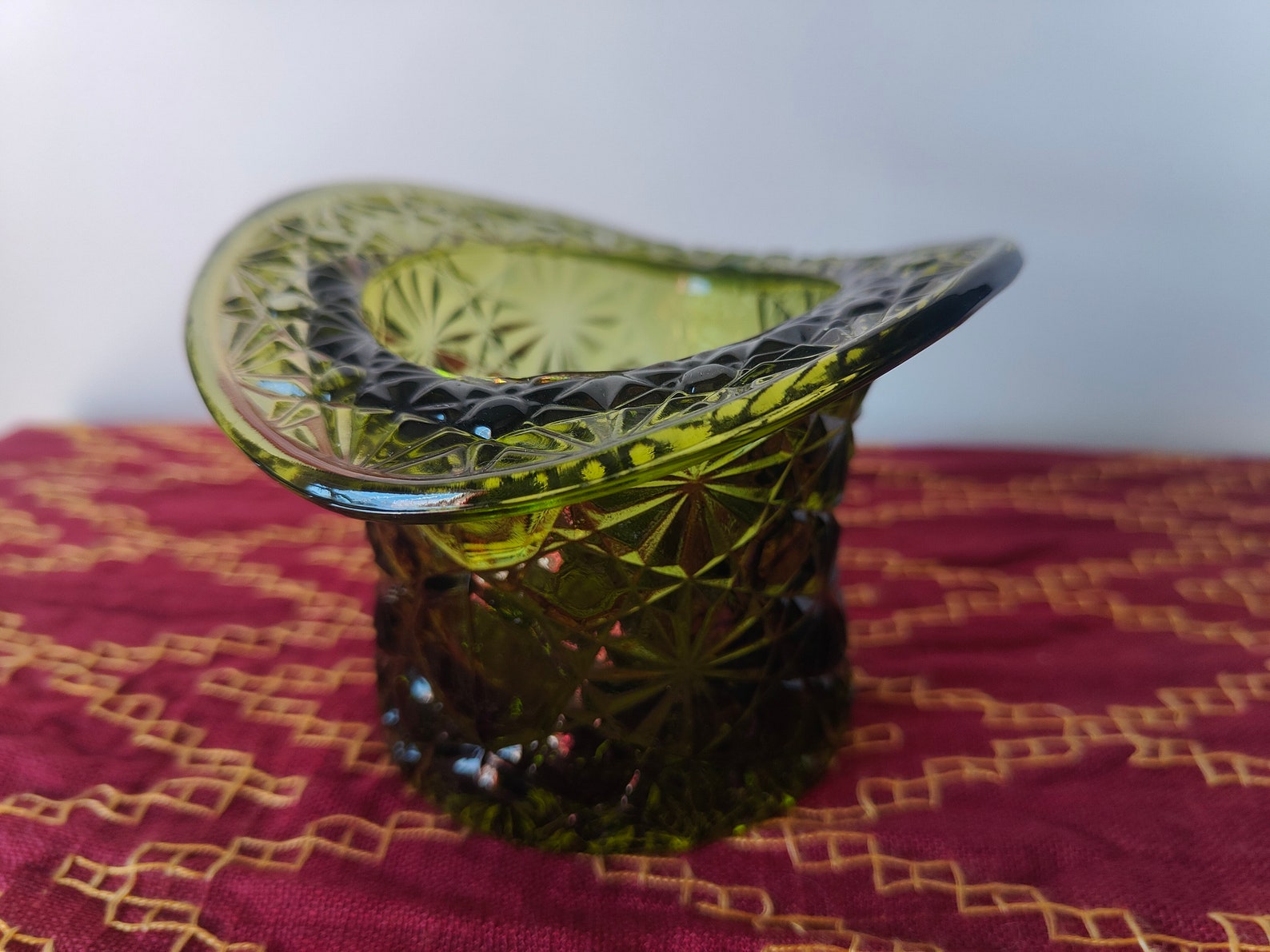 Vintage 1960s Fenton Olive Green Glass Daisy Button Top Hat - Etsy