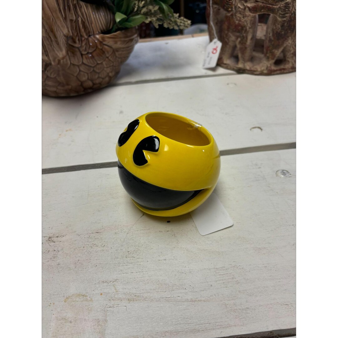 Bioworld Zak Pacman Jar Holder Container - Etsy