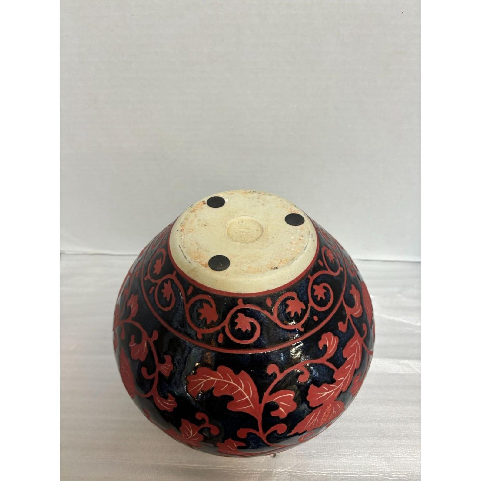 Vintage Hand Etched Black and Red Floral Porcelain Round Vase - Etsy