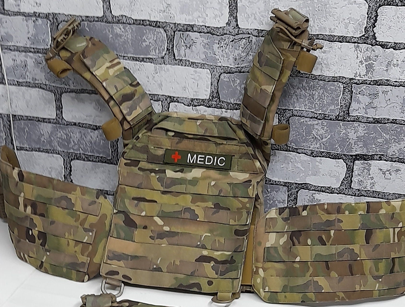 Ukrainian Multicam Plate Carrier Without Plates. With Fast Reset ...