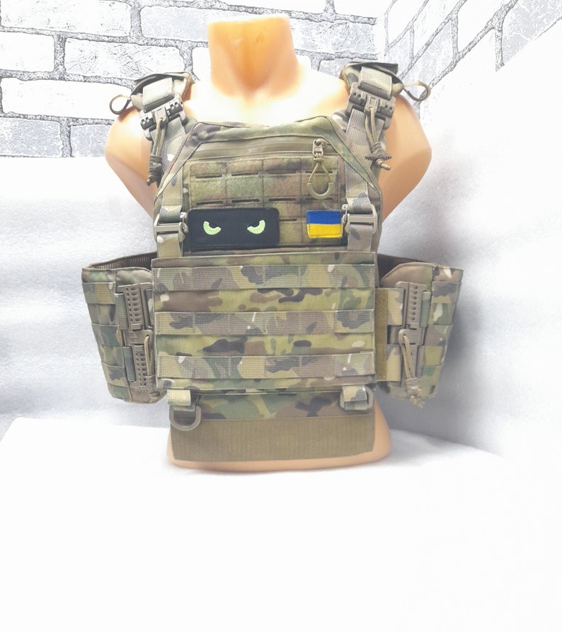 Ukrainian Multicam Plate Carrier Without Plates With Fast Reset ...