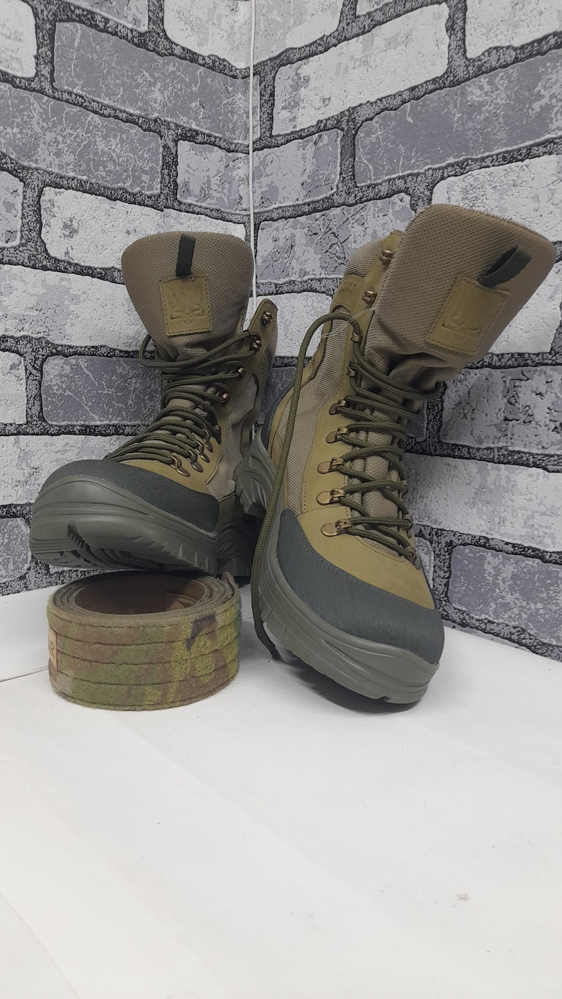 Ukrainian Coat of Arms. Military/work Tactical Boots PTNPNX B16. Oive ...