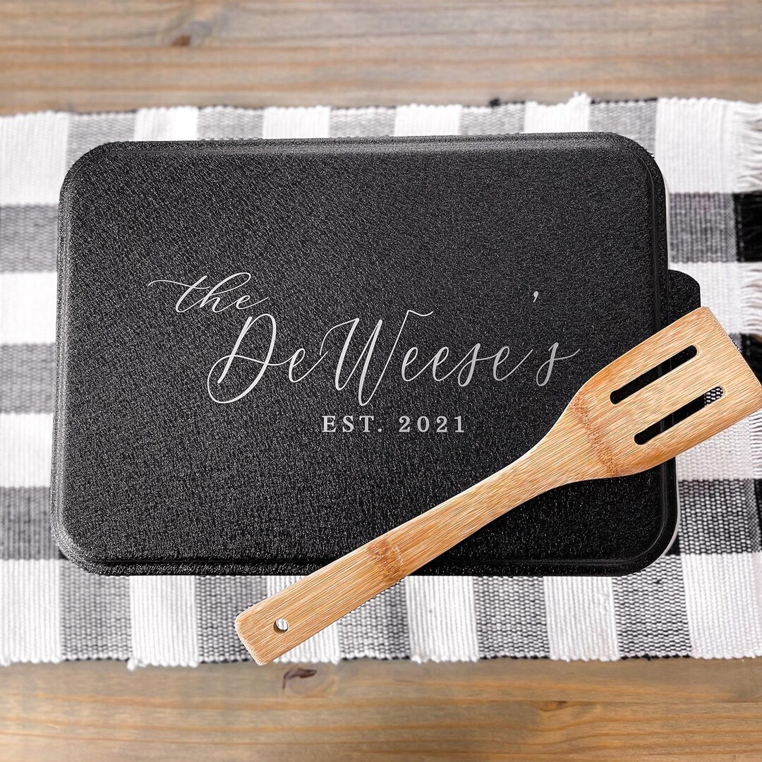 Personalized Family Name Cake Pan: Engraved Aluminum Baking Dish - Etsy