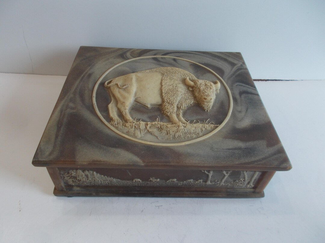 Rare~incolay~buffalo~box~beautiful~casket~bison~signed~7.5" X 6.5 ...