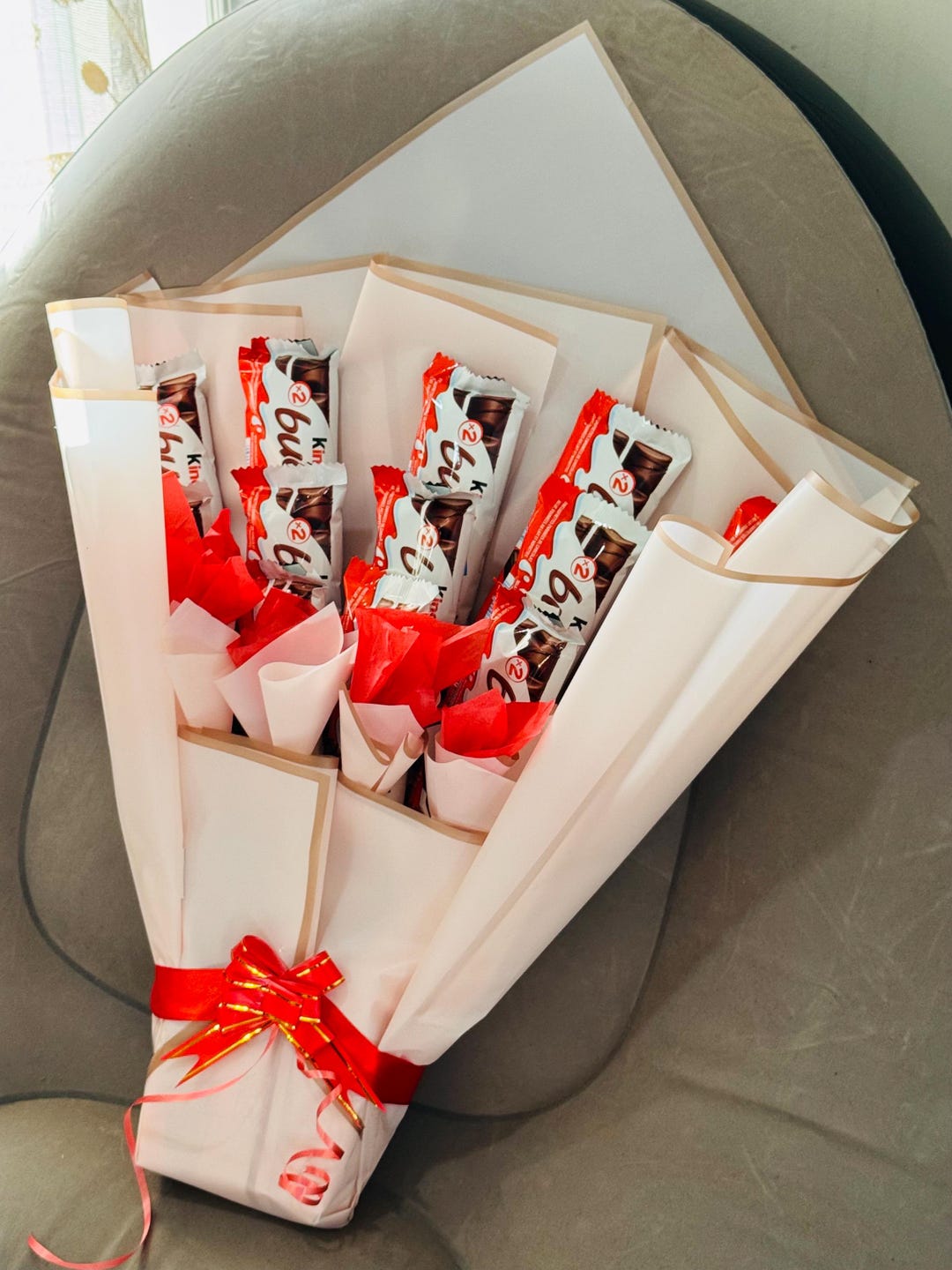 K!nder Bueno Bouquet, Birthday Chocolate Bouquet, Valentine’s Day Gift ...