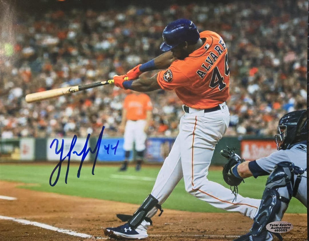 Yordan Alvarez Signed 8x10 Photo - Etsy