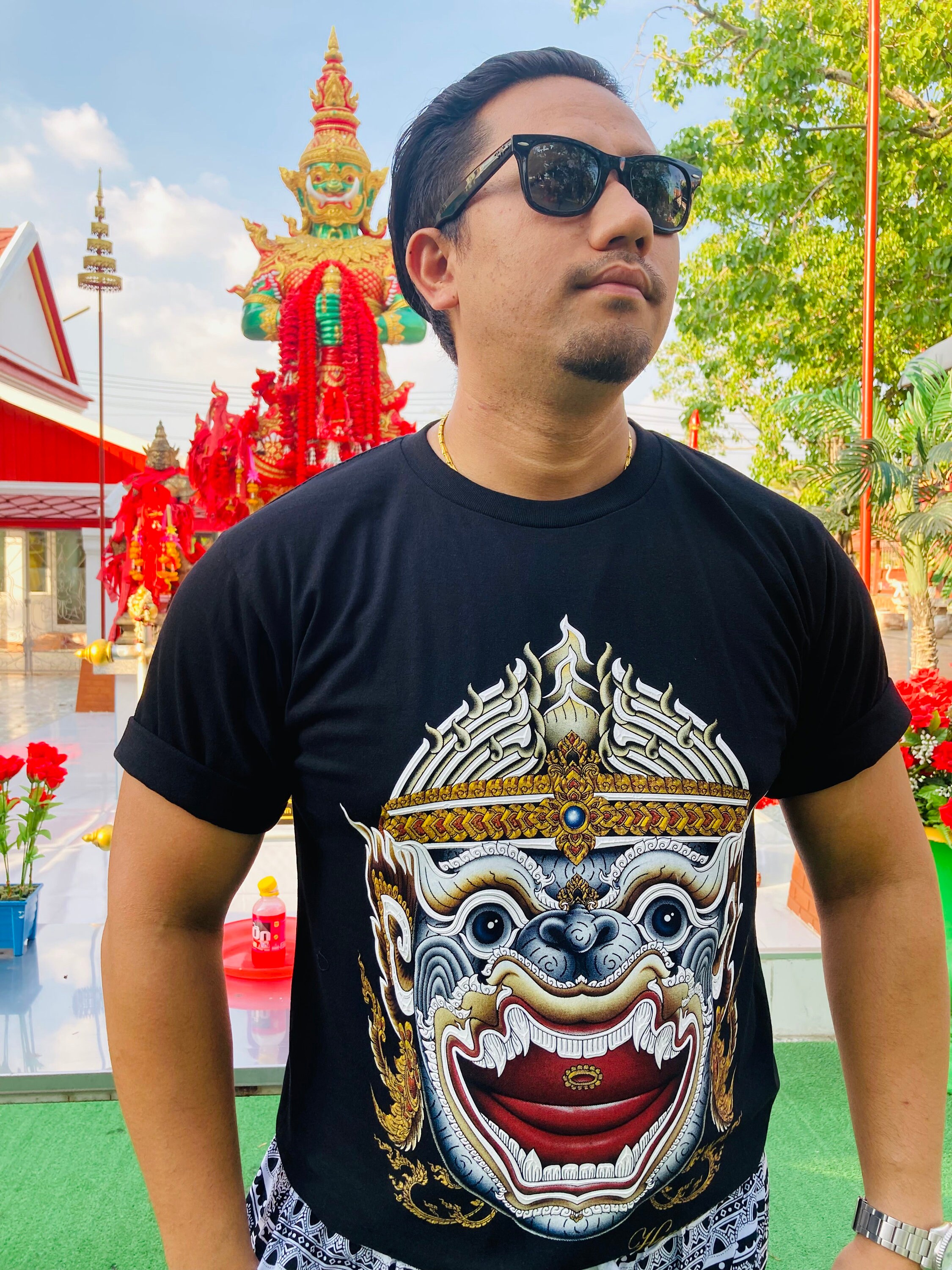 Premium Hanuman Monkey King Warrior Textured Graphic T-shirt - Thai ...