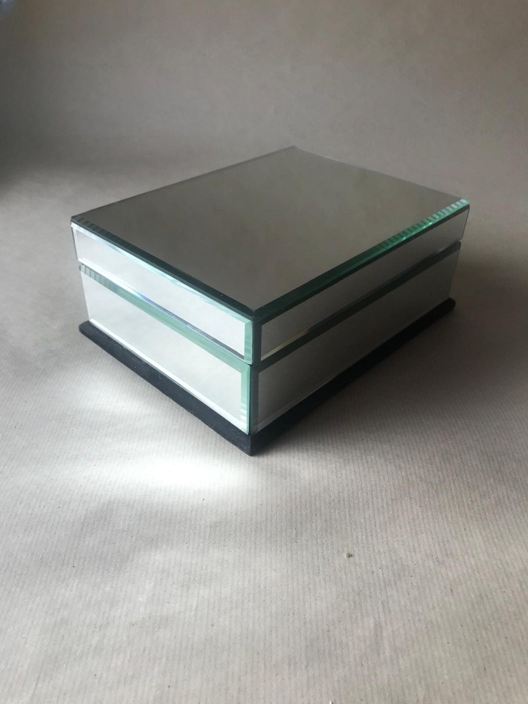Elegant Mirrored Storage Box With Black Velvet Lining: A Timeless ...