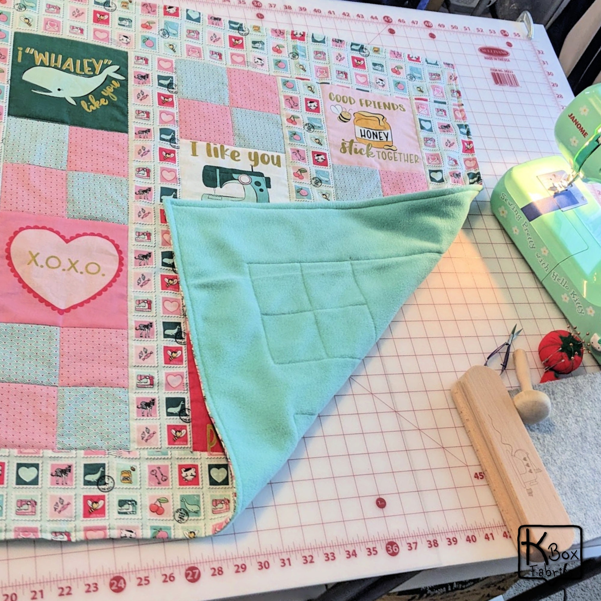 Easy Quilt Kit Precut Ready to Sew Cotton Fabric and Soft Fleece ...