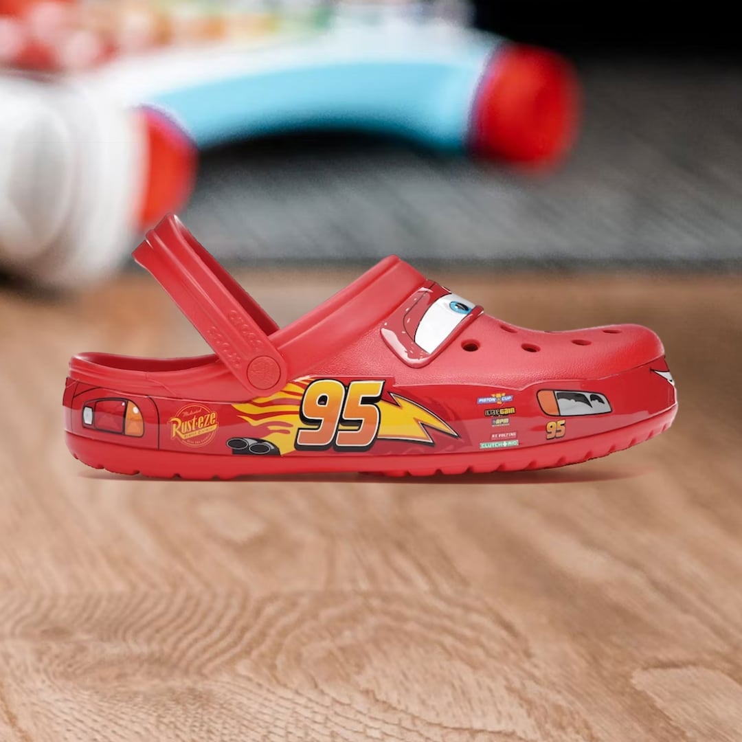 Crocs Classic Clog Lightning Mcqueen Comfortable Lightning Mcqueen ...