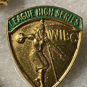 Lot of 7 Vintage WIBC Womens International Bowling Congress Lapel Pin ...