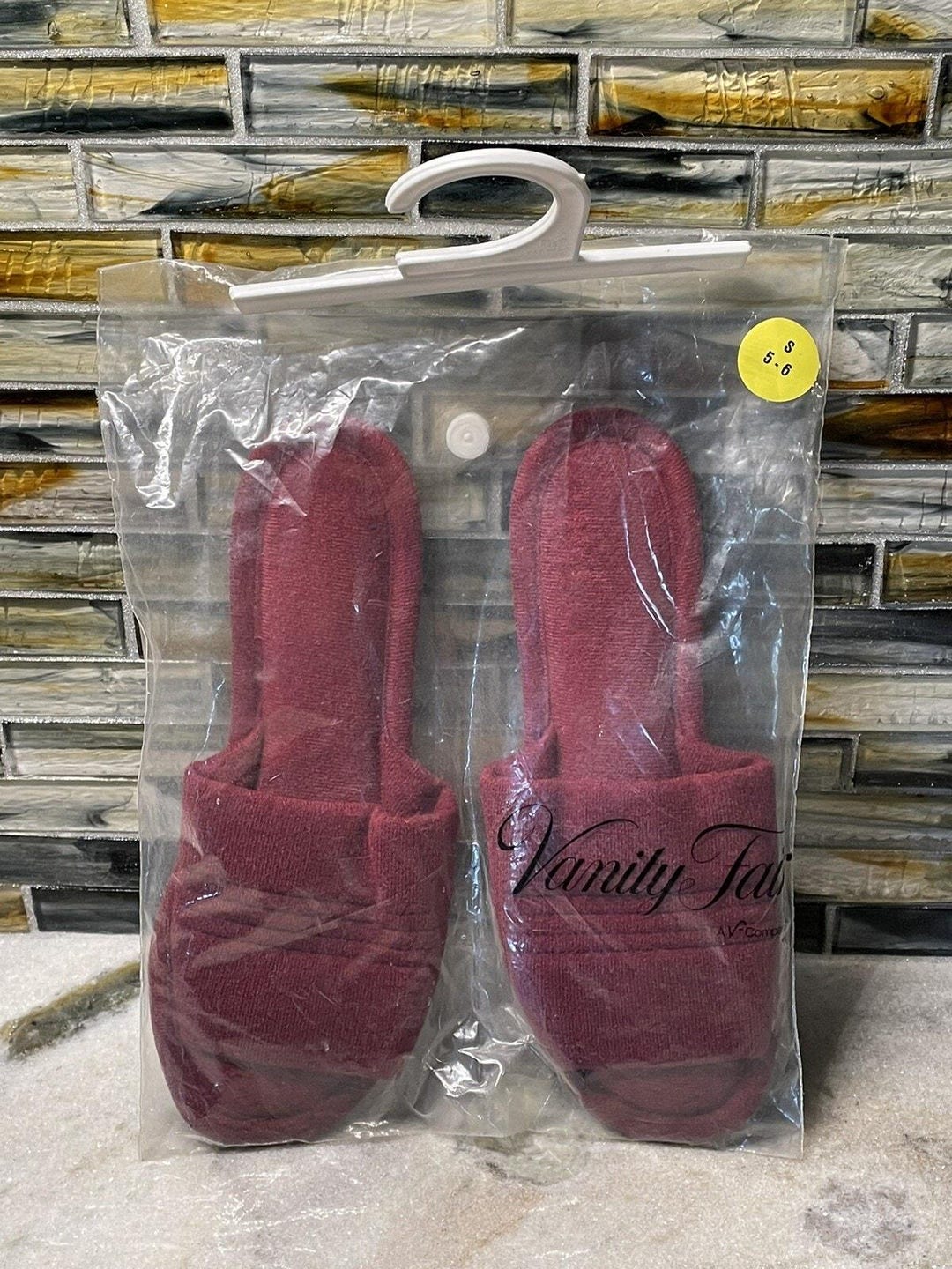 Vintage Vanity Fair Slippers Deep Pink Size Small 5-6 Washable New Old ...