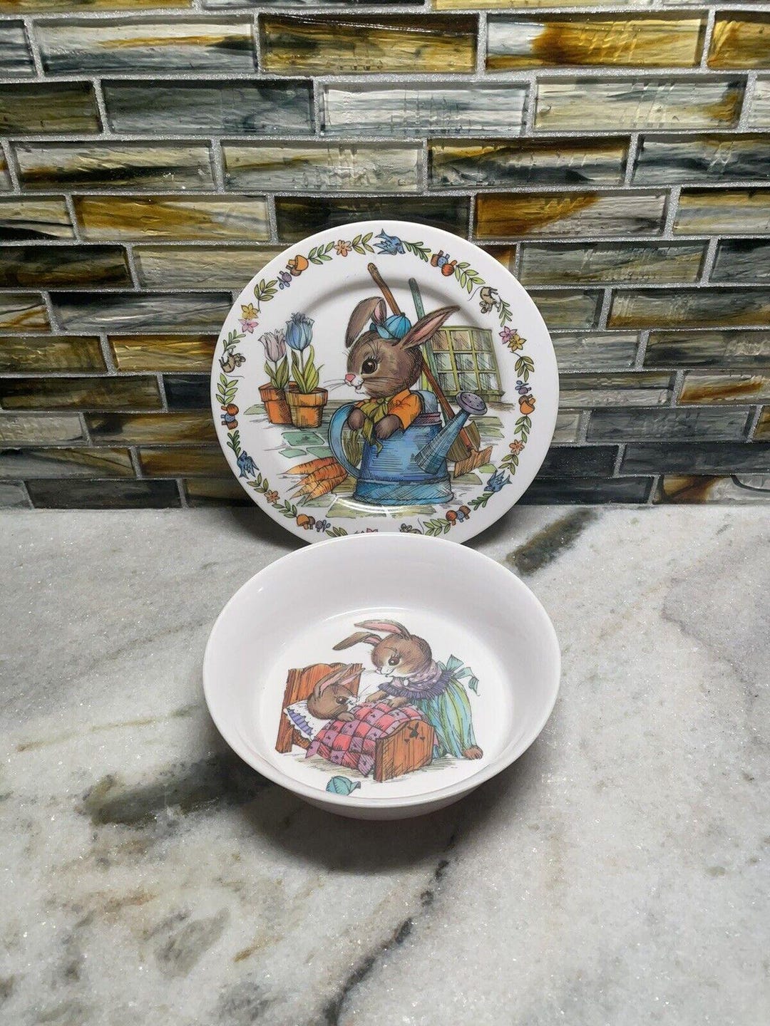 Vintage Peter Rabbit Melamine Dinnerware Plate Bowl Oneida Deluxe Kids ...