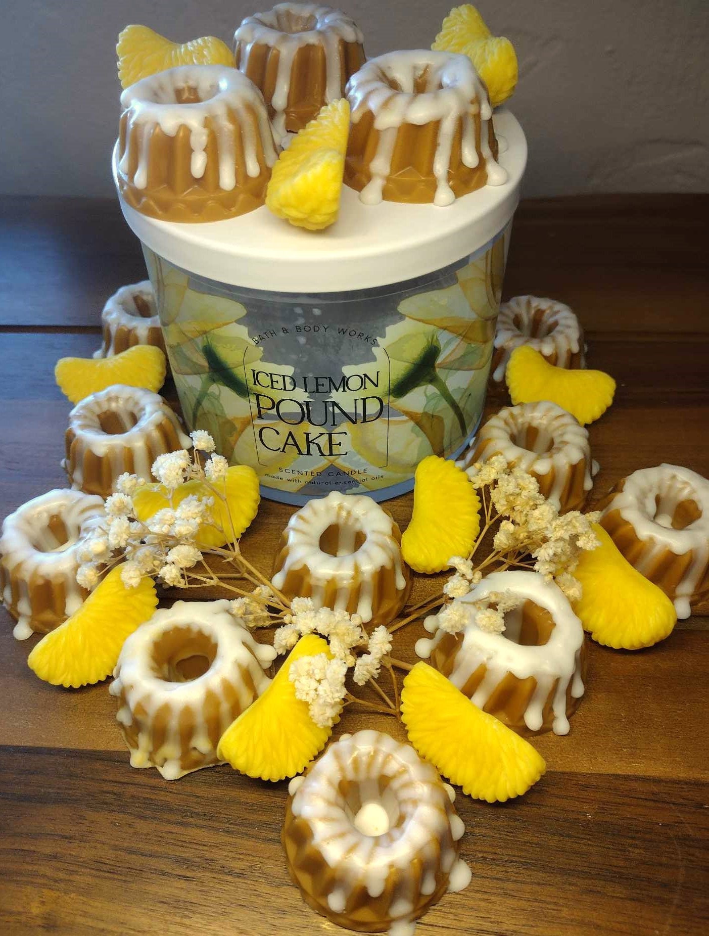 Bath & Body Works Iced Lemon Pound Cake Wax Melts Realistic Food Wax ...