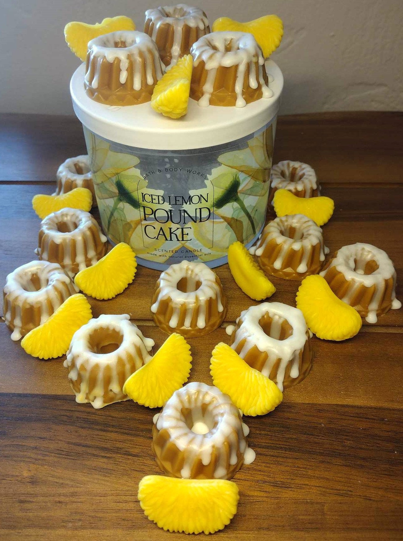 Bath & Body Works Iced Lemon Pound Cake Wax Melts Realistic Food Wax ...