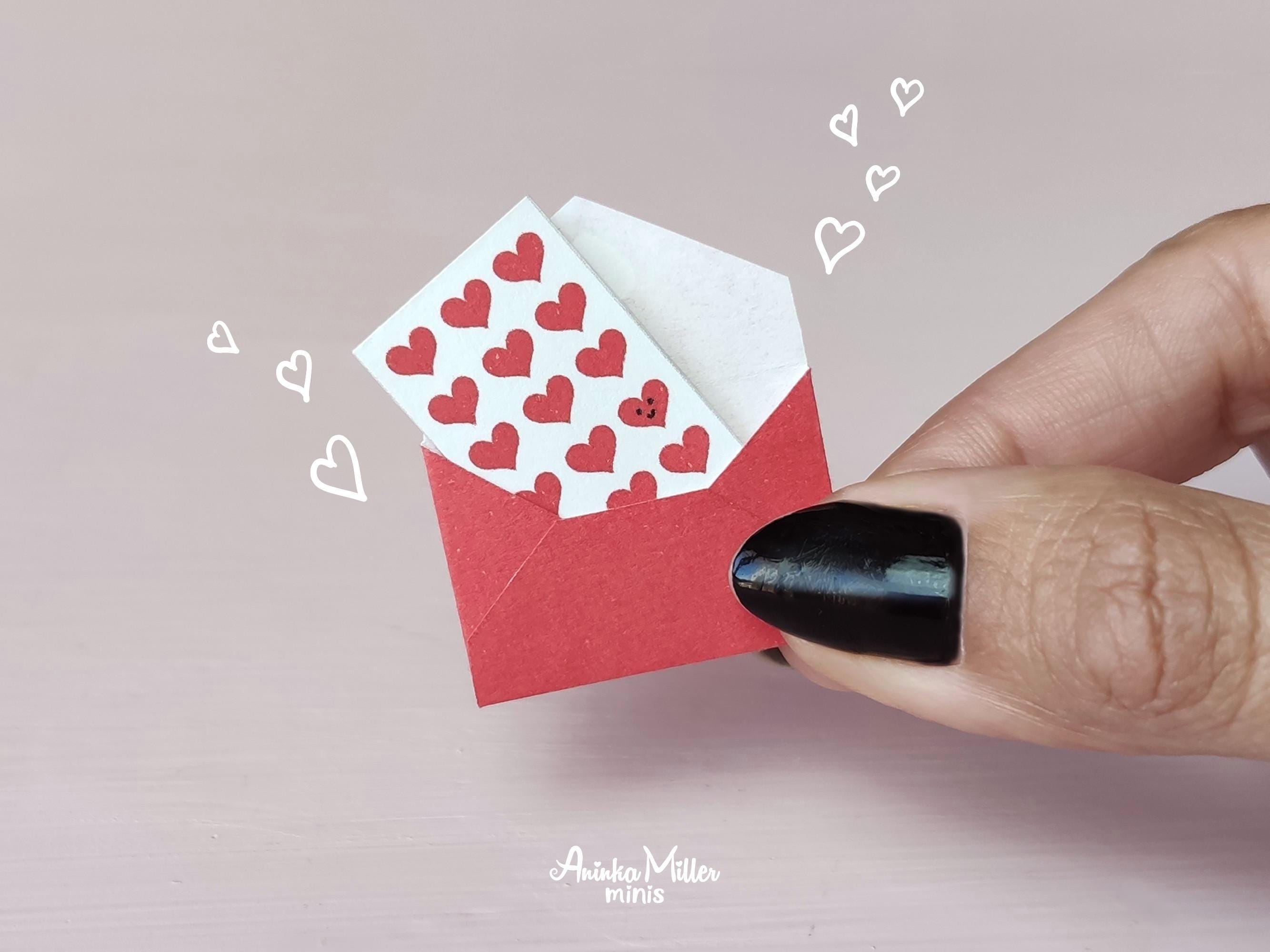 12 Miniature Valentine's Day Cards With Envelopes and 1 Garland ...