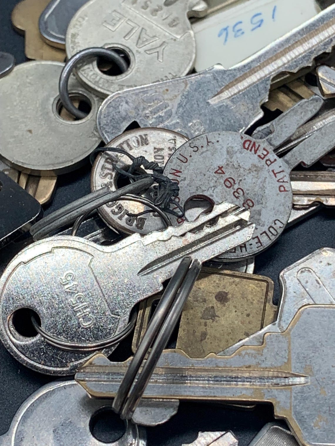 Keys, Lot of 10 Old Keys, Various Used Keys, Random Salvaged Keys - Etsy