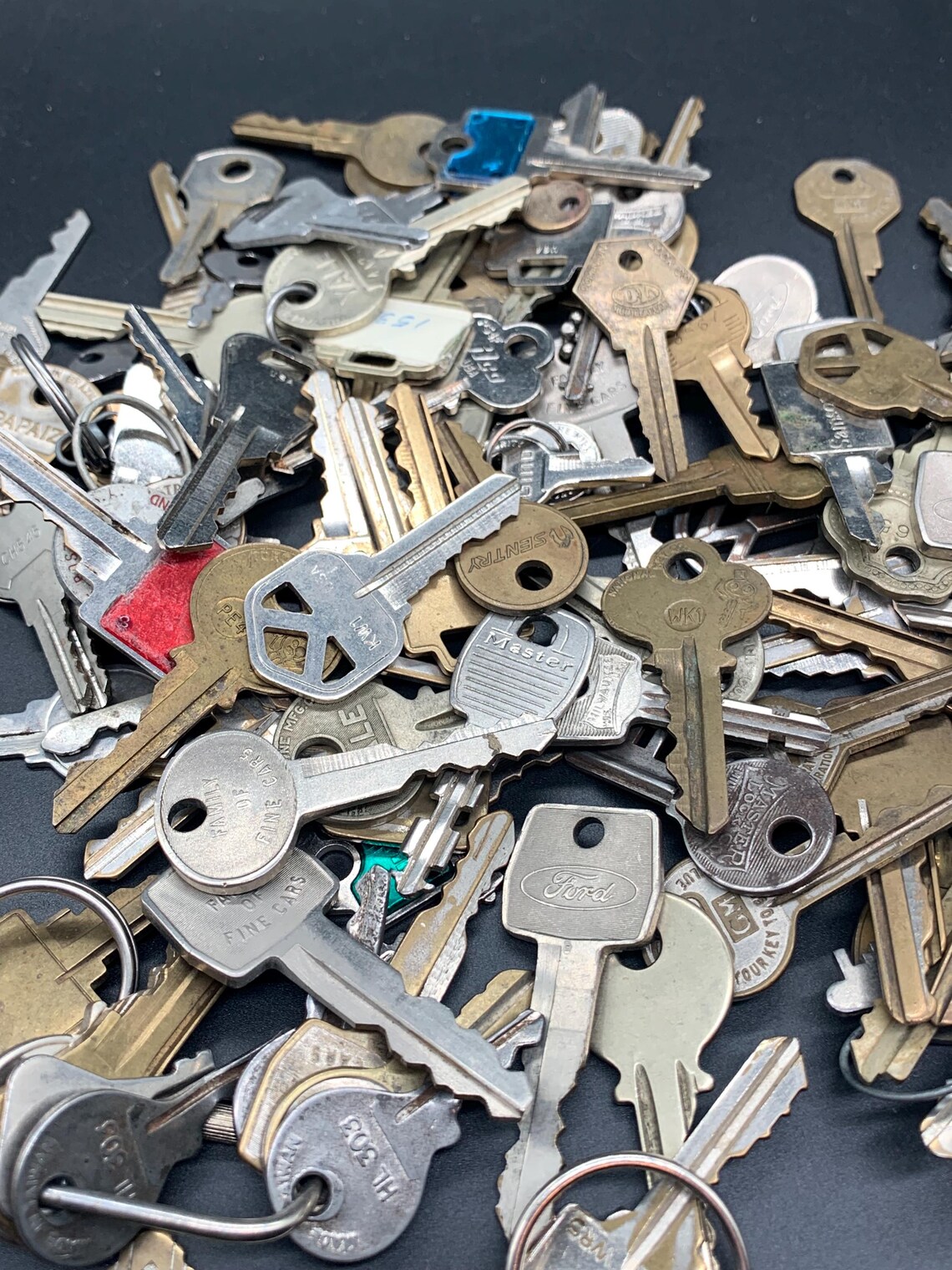 Keys, Lot of 10 Old Keys, Various Used Keys, Random Salvaged Keys - Etsy