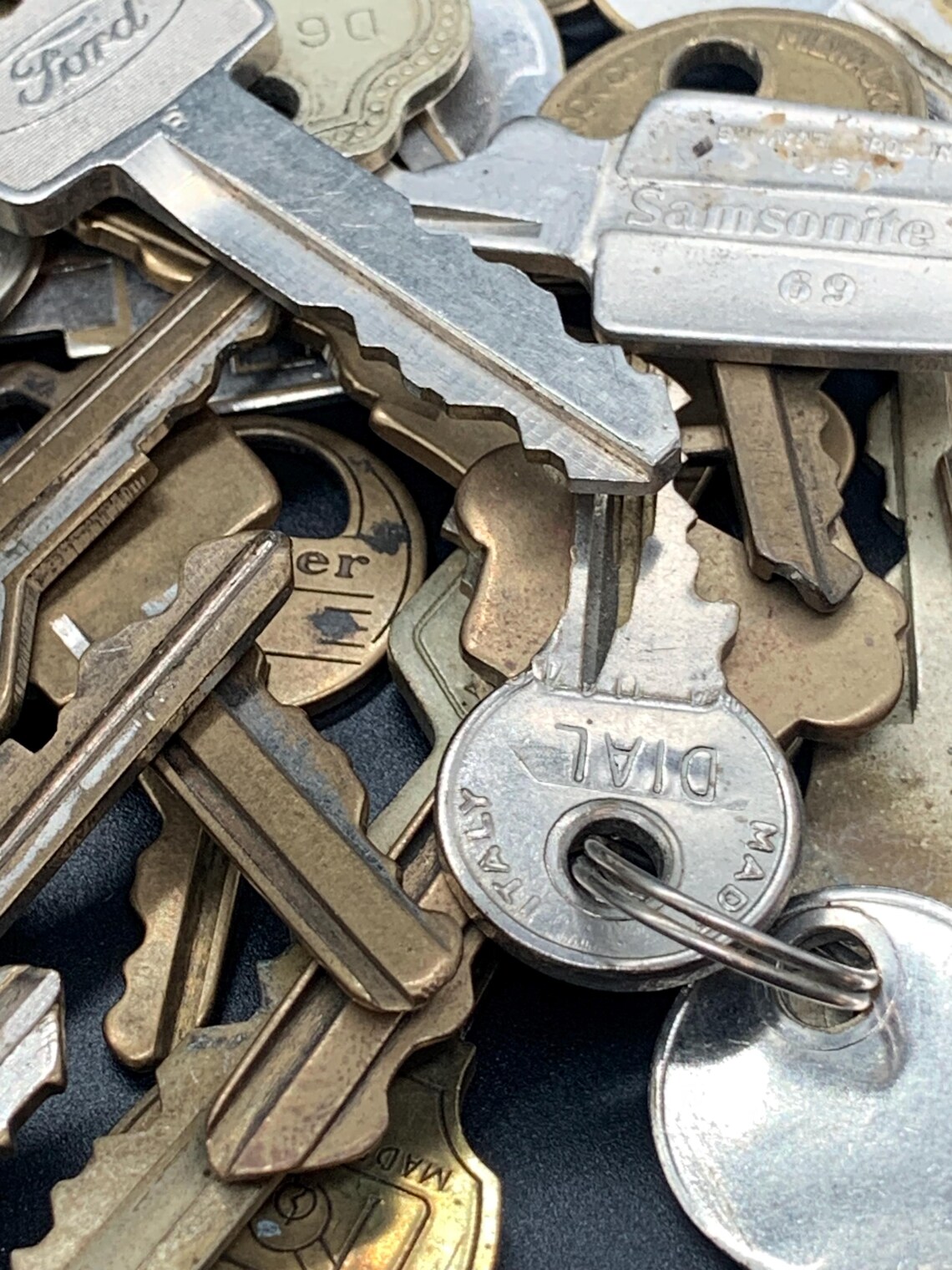 Keys, Lot of 10 Old Keys, Various Used Keys, Random Salvaged Keys - Etsy