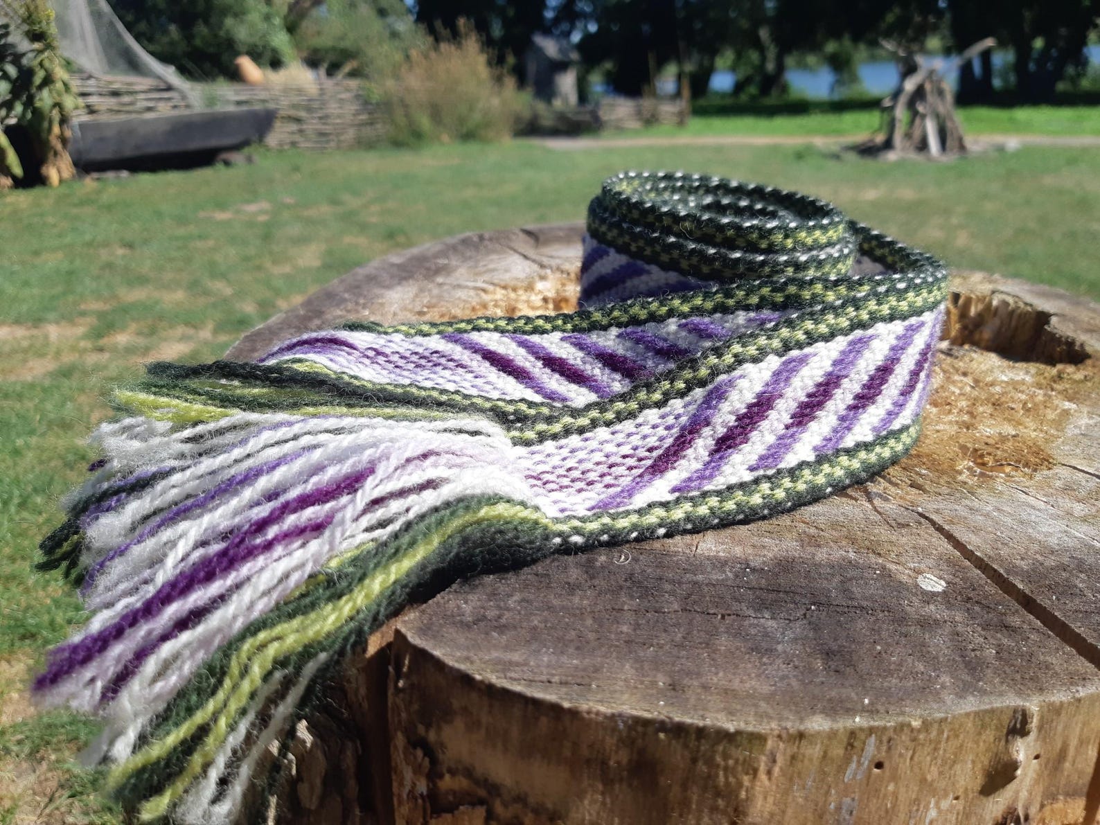 Very Wide Handwoven Woolen Belt – Berry - Etsy