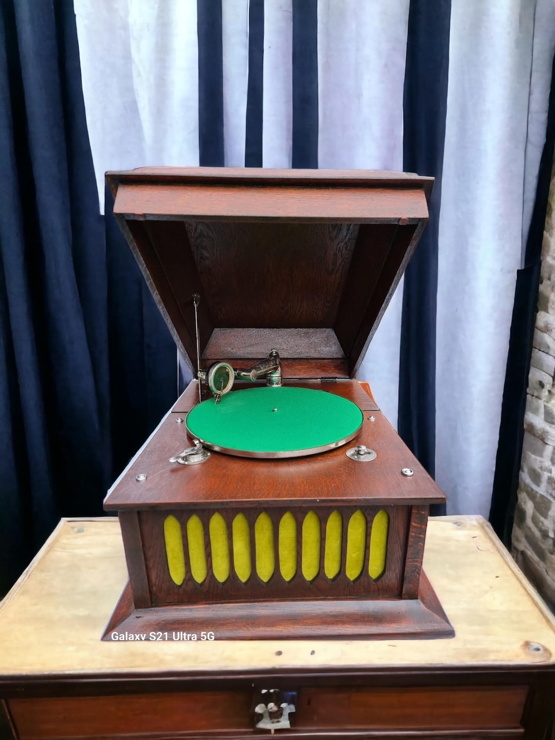 Gramophone THORENS SWISS MADE - Etsy