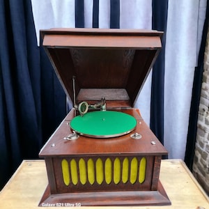 Gramophone THORENS SWISS MADE - Etsy