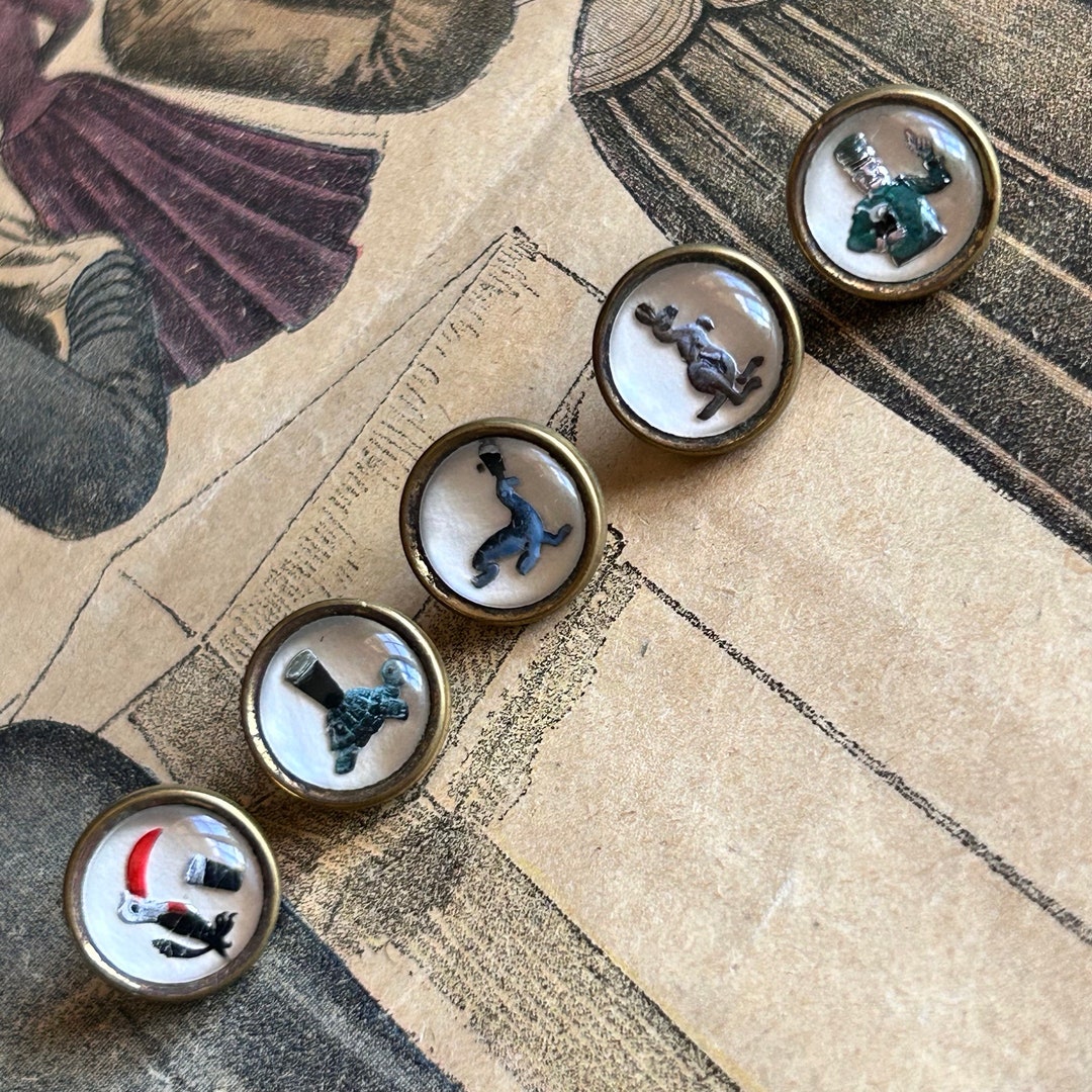 Vintage Reverse Painted Guinness Buttons Birthday Gift - Etsy