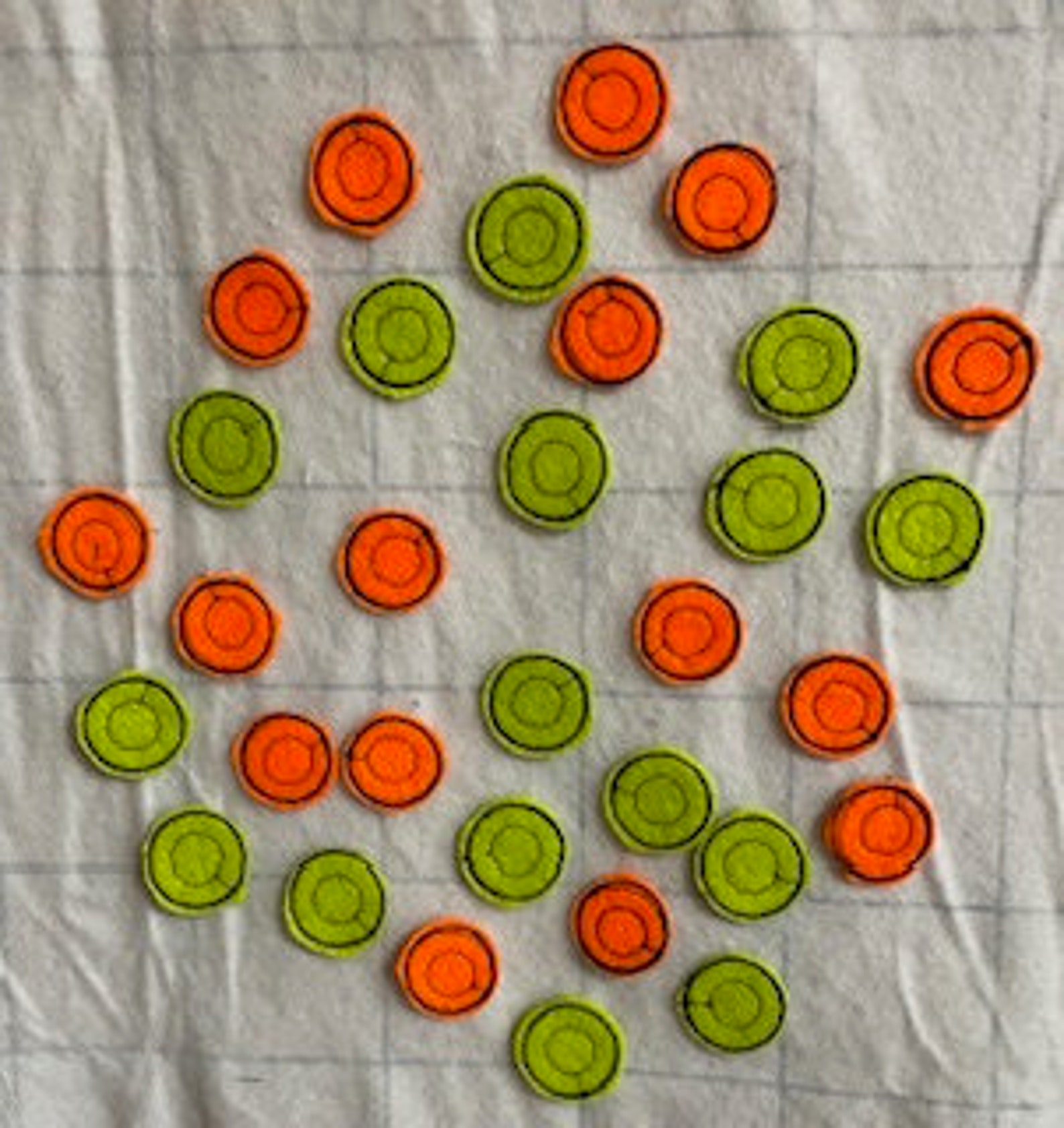 Backgammon Tokens & Game Board, Machine Embroidery, PES, ITH in the ...