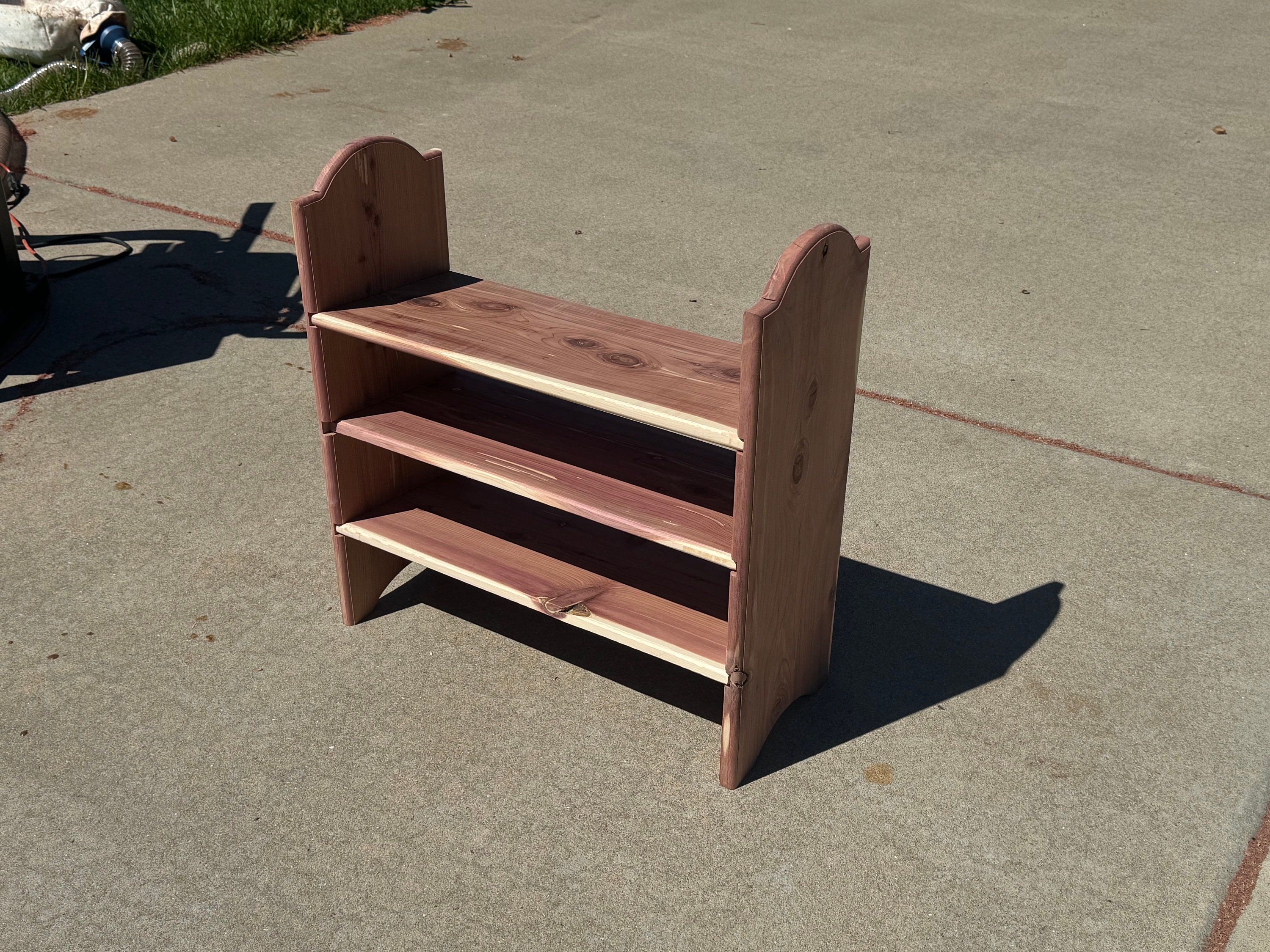 Handmade Custom Cedar “shoe” Rack Shelf - Etsy Canada