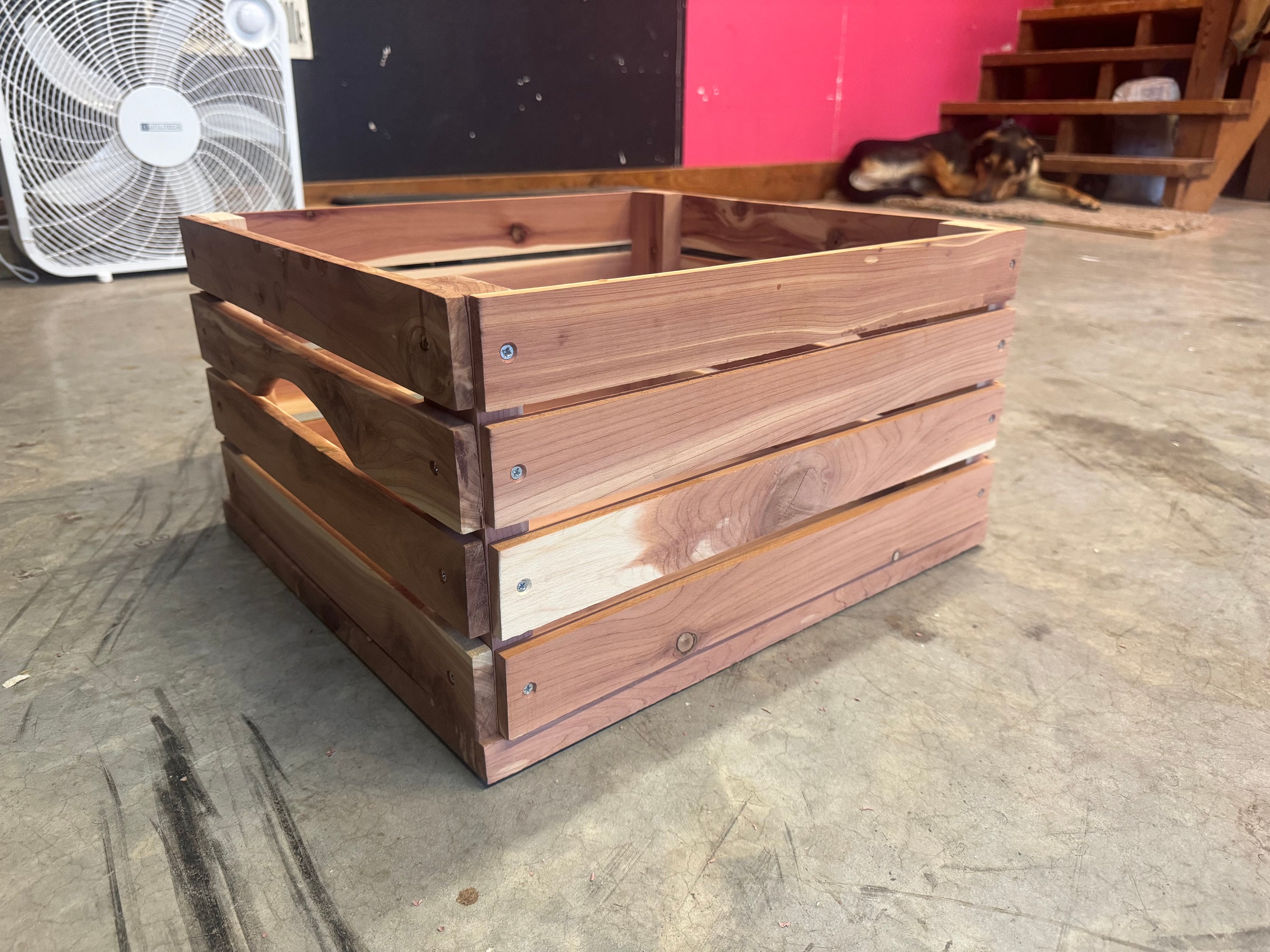 Handmade Aromatic Cedar Crate Repel Bugs, Moths, Store Clothes, Towels ...