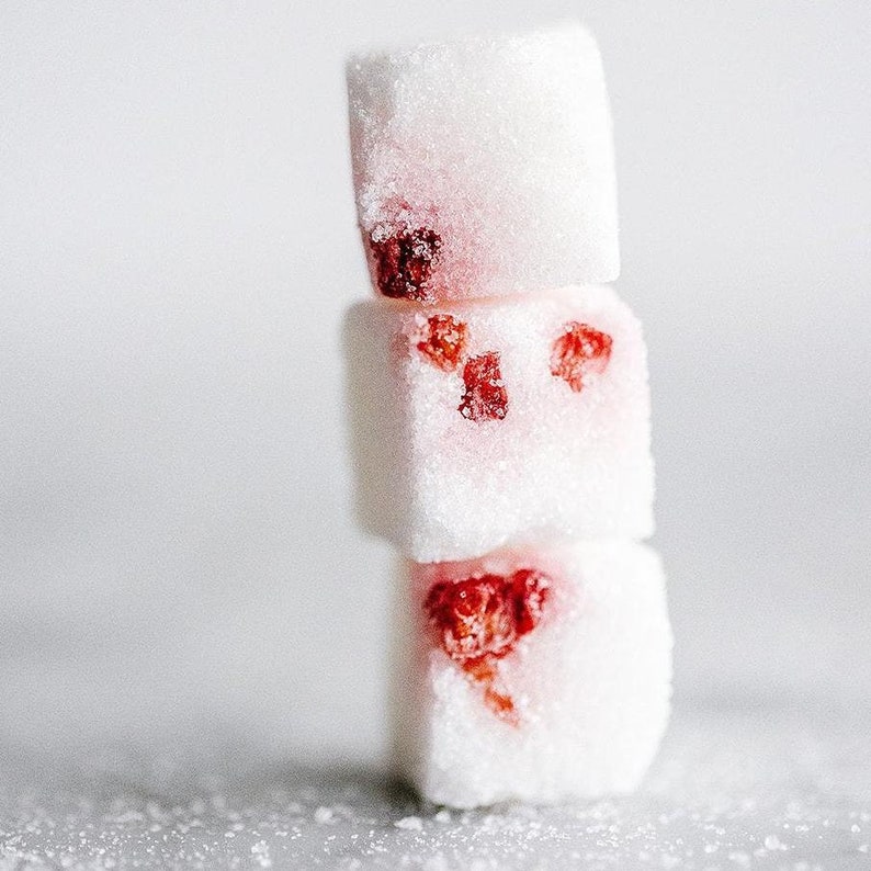 Raspberry Rendezvous: Mini Sugar Cube Delights- Champagne and Mimosa ...