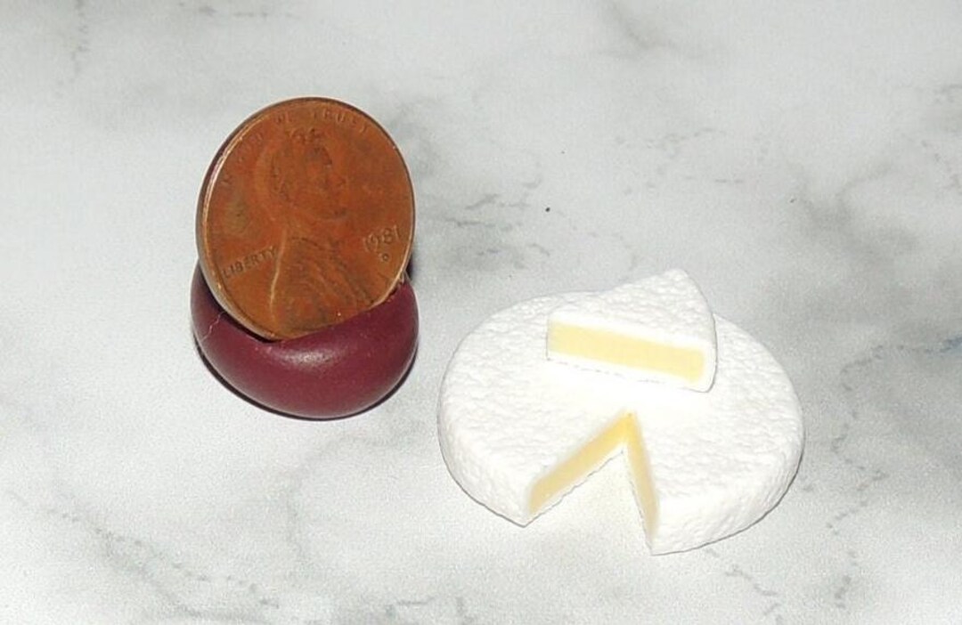 Miniature Dollhouse (1) Whole Brie Cheese Wheel With Slice Cut Out 1:12 ...