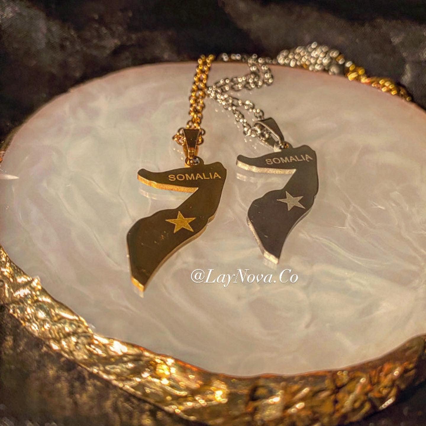 Somali Pendant Necklace - Etsy